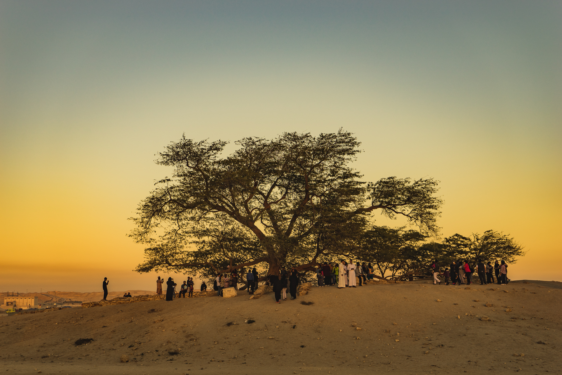 Backpacking in Bahrain | Gabriela Here and There